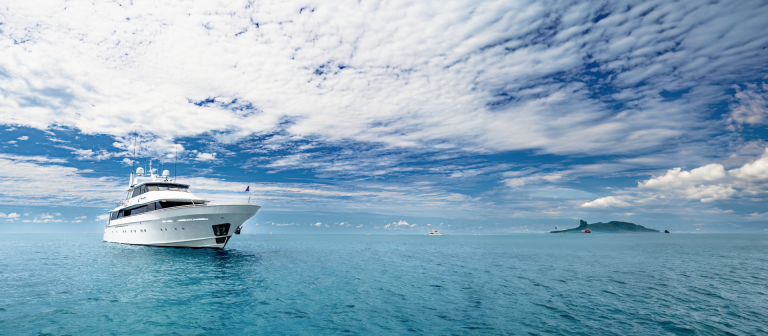 Luxury Yacht & Game Fishing Hire | Shore Thing